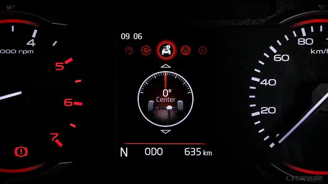 Thar Instrument Cluster Image, Thar Photos in India - CarWale
