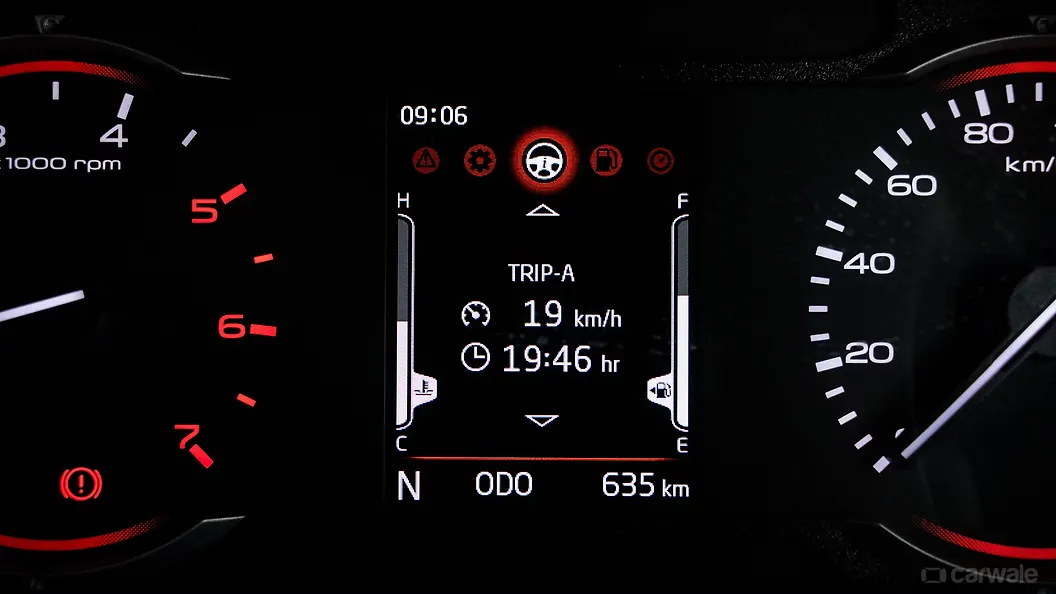 Thar Instrument Cluster Image, Thar Photos in India - CarWale