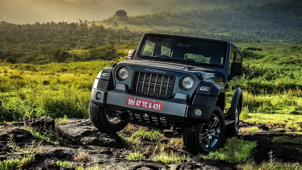 Thar Right Front Three Quarter Image, Thar Photos in India - CarWale