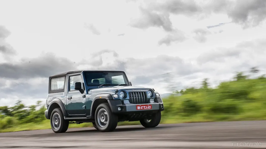 Thar Right Front Three Quarter Image, Thar Photos in India - CarWale