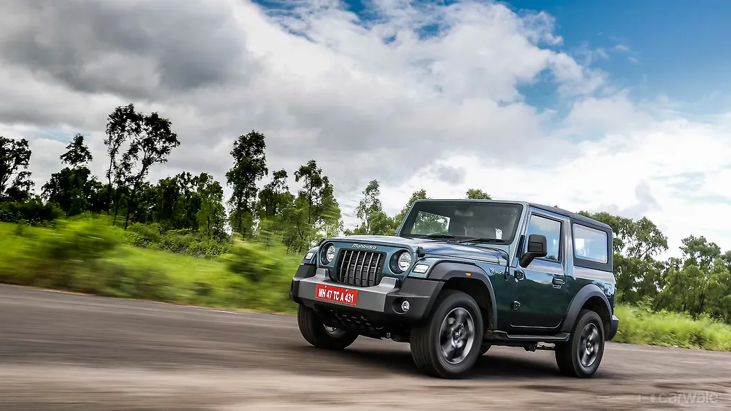 Thar Right Front Three Quarter Image, Thar Photos in India - CarWale