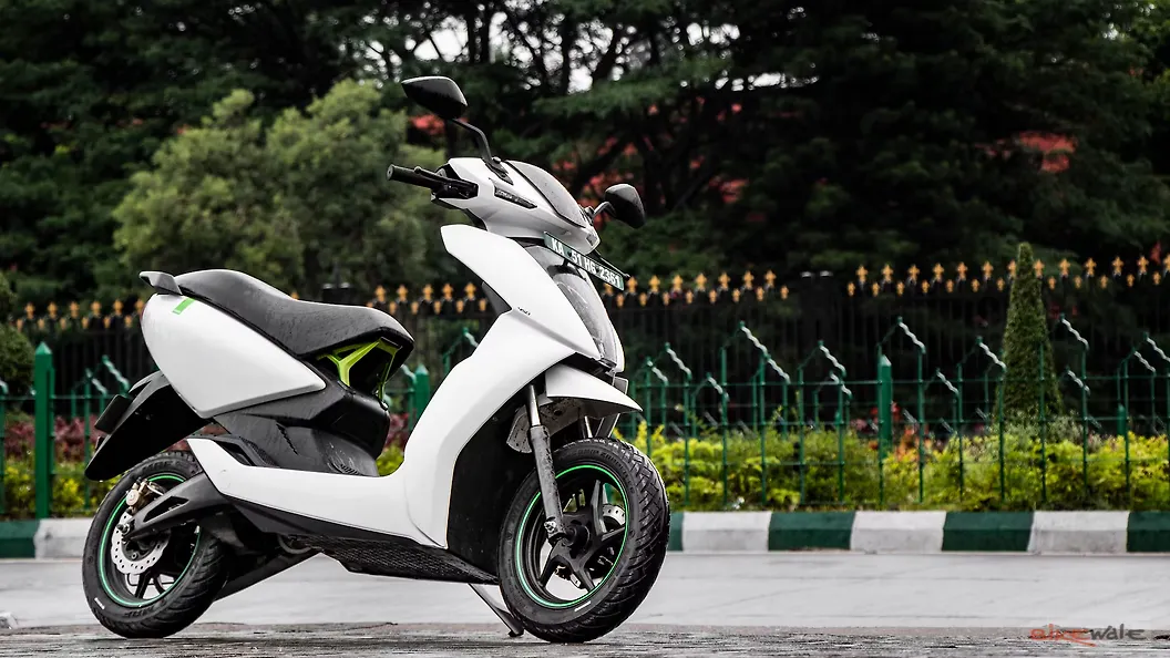 Ather 450 Rear View Image – BikeWale