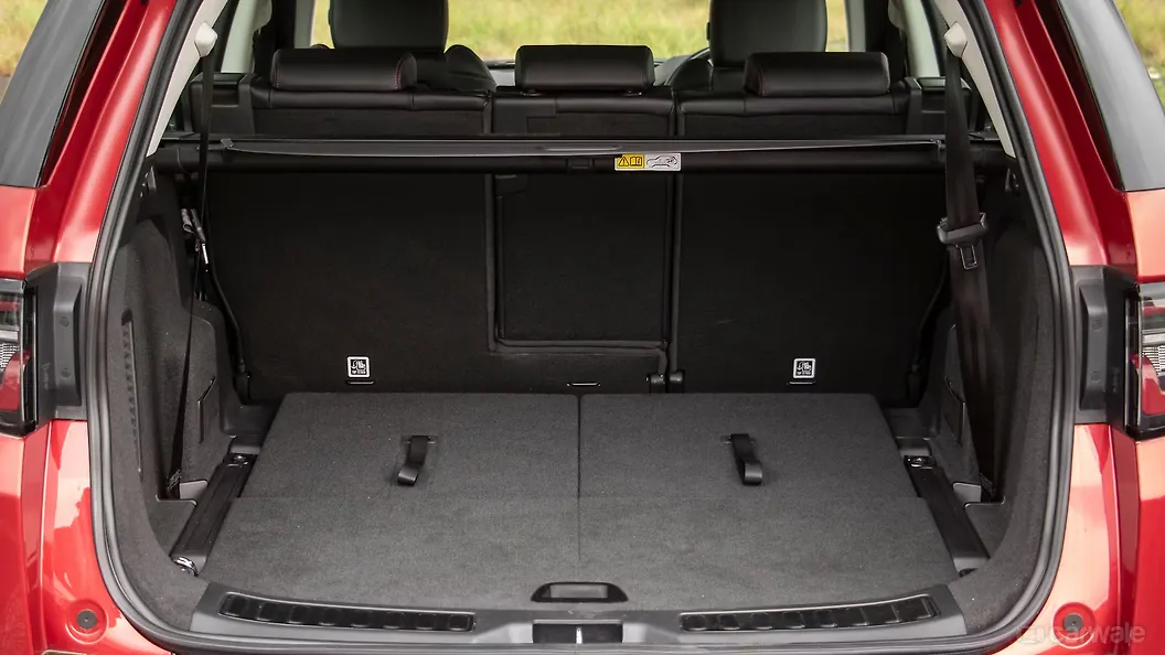 Discovery Sport Rear Parcel Shelf/Retractable Image, Discovery Sport ...