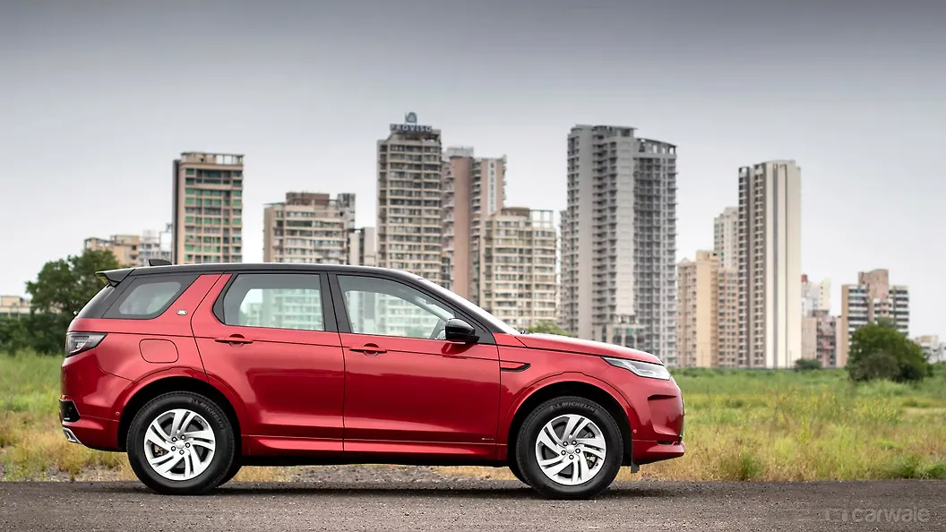 Discovery Sport Right Side View Image, Discovery Sport Photos in India ...