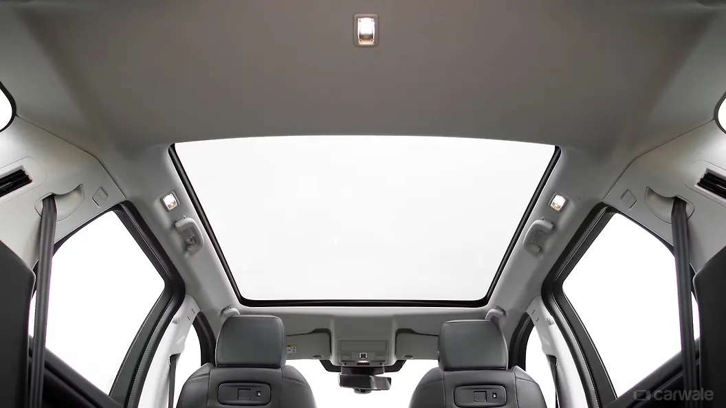 Discovery Sport Sunroof/Moonroof Image, Discovery Sport Photos in India ...