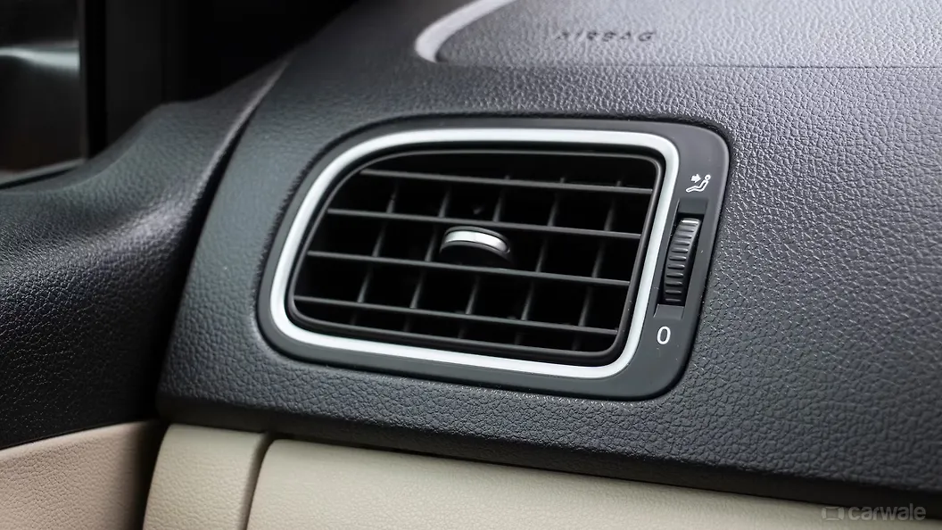 Vento Right Side Air Vents Image, Vento Photos in India - CarWale