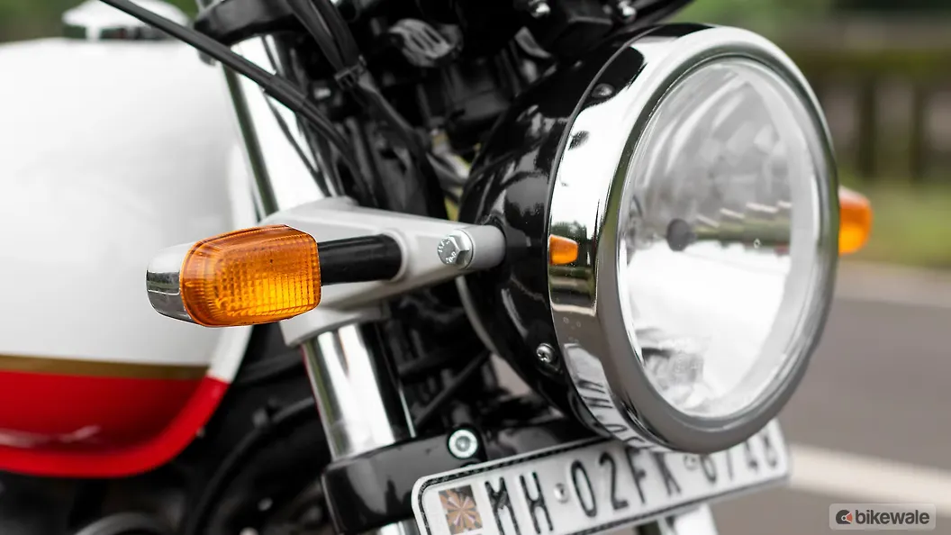 Royal Enfield Interceptor 650 Main Stand Image – BikeWale