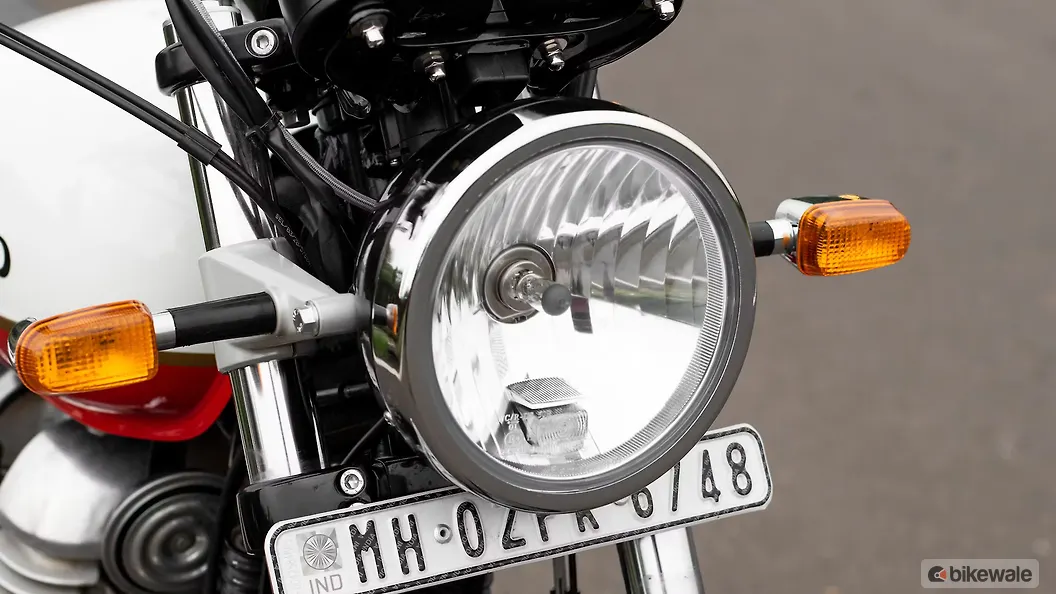 Royal Enfield Interceptor 650 Main Stand Image – BikeWale