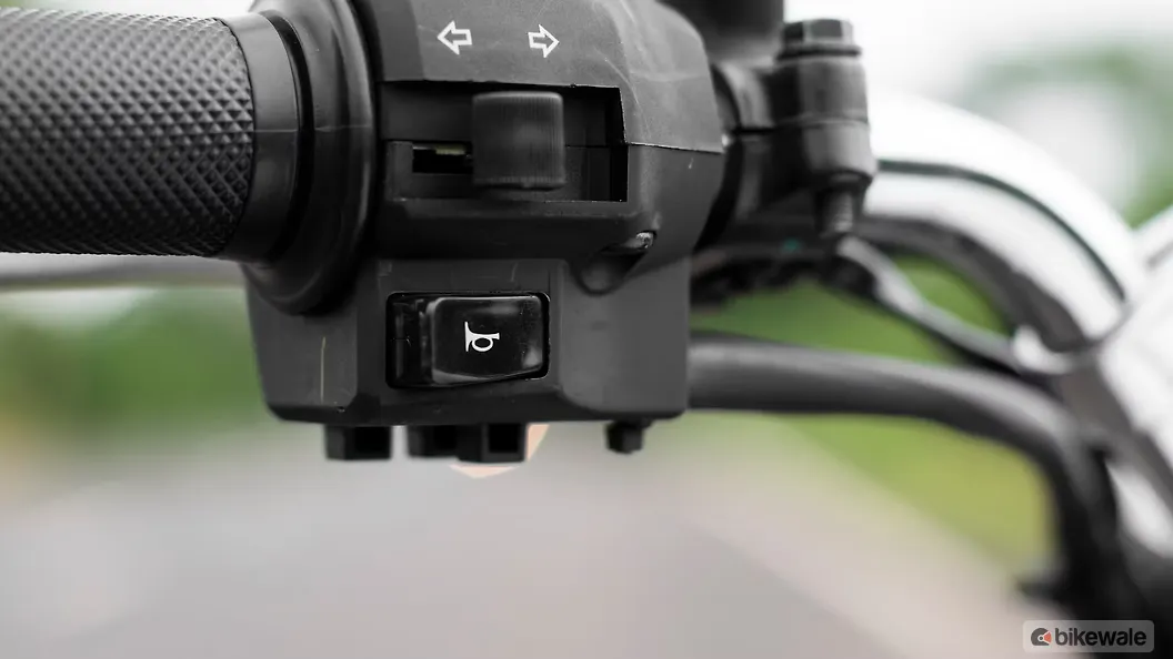 Royal Enfield Interceptor 650 Multifunction Switchgear Right Image ...