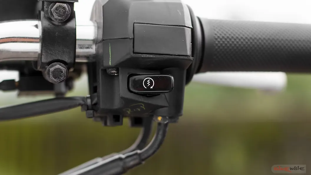 Royal Enfield Interceptor 650 Multifunction Switchgear Right Image ...