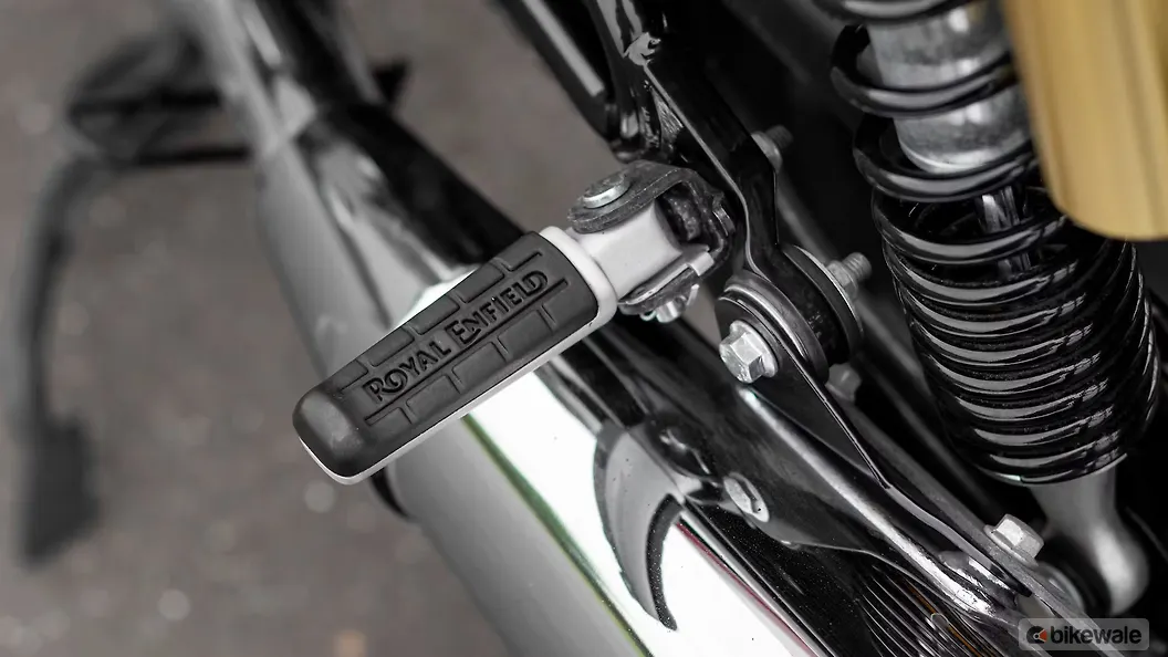 Royal Enfield Interceptor 650 Rider Footpeg Image – BikeWale