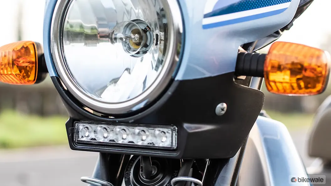 TVS XL 100 Comfort Front Headlamp Cowl Image – BikeWale