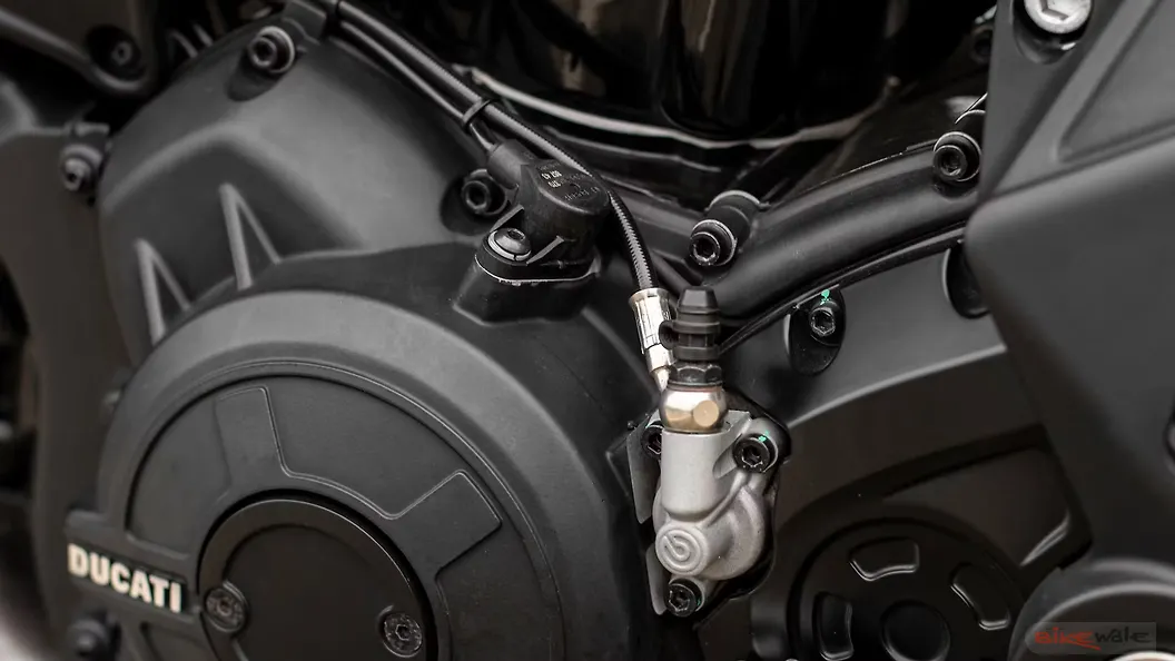 Ducati Diavel 1260 Engine From Left Image – BikeWale