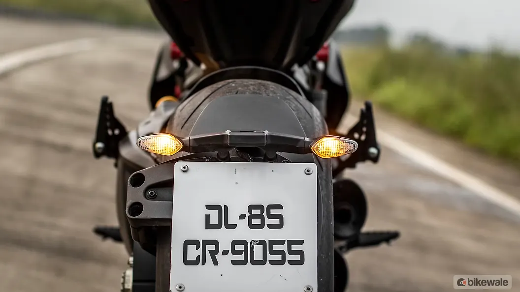 Ducati Diavel 1260 Rear Turn Indicators Image – BikeWale
