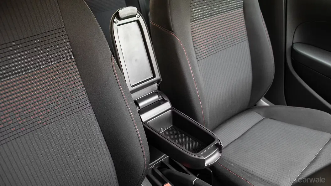 Polo Front Centre Arm Rest Image, Polo Photos in India - CarWale