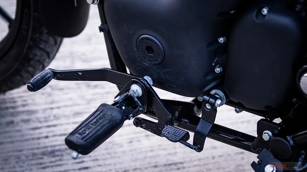 Royal Enfield Meteor 350 Handle Bar Image – BikeWale