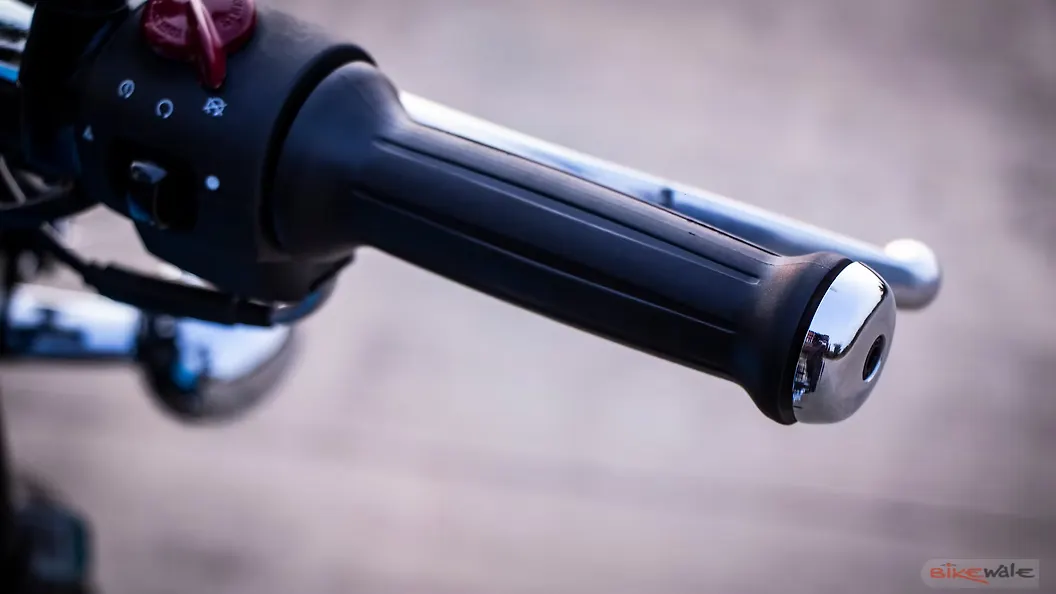 Royal Enfield Meteor 350 Handle Bar Image – BikeWale