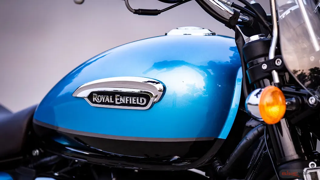 Royal Enfield Meteor 350 Branding/Fuel Tank Decal Image – BikeWale