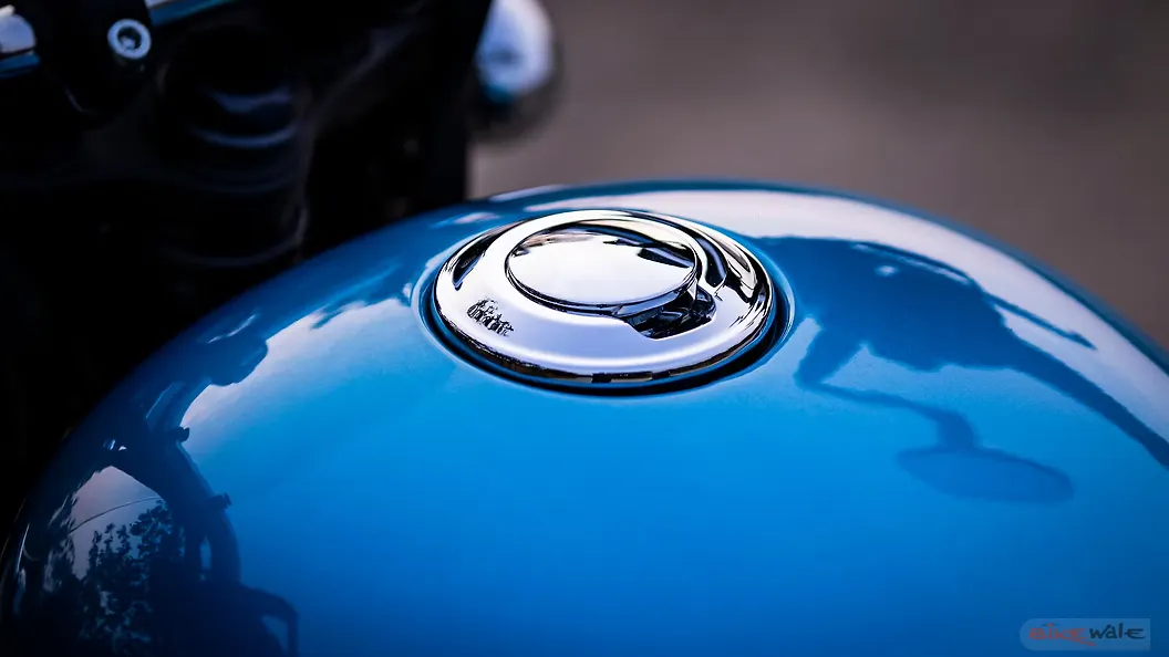 Royal Enfield Meteor 350 Branding/Fuel Tank Decal Image – BikeWale