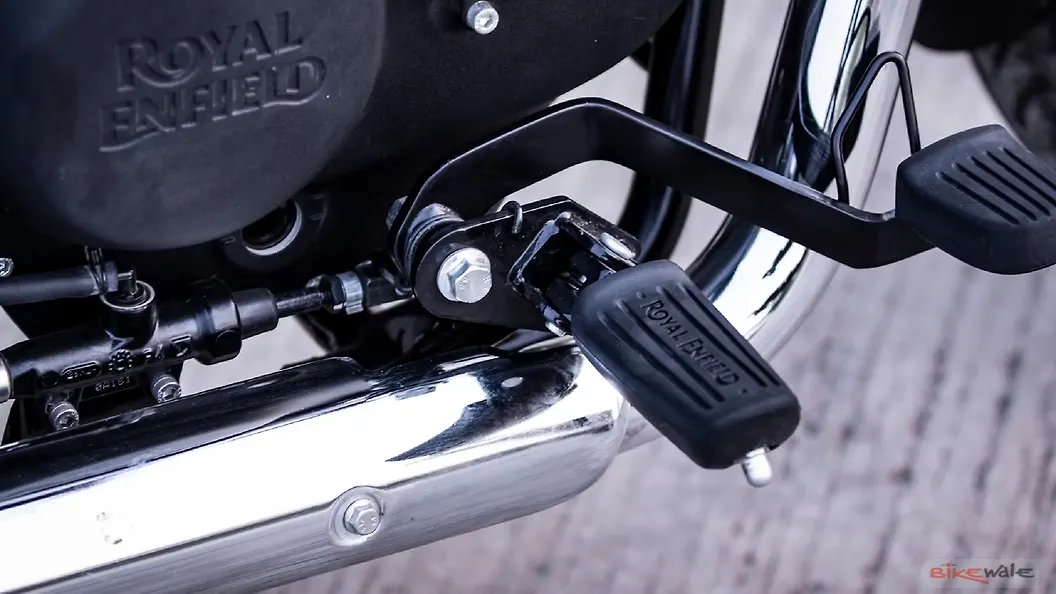 Royal Enfield Meteor 350 Gear Shift Lever Image – BikeWale