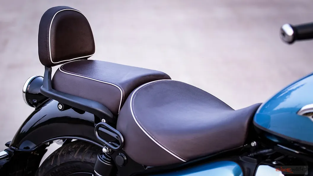 Royal Enfield Meteor 350 Seat Backrest Image – BikeWale