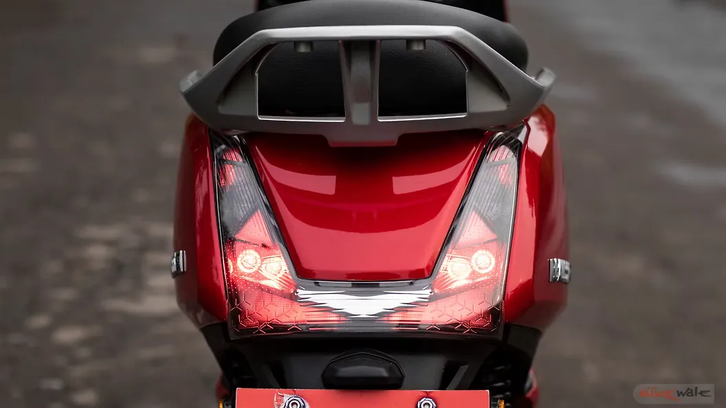 Bgauss B8 Left Rear Three Quarter Image Bikewale
