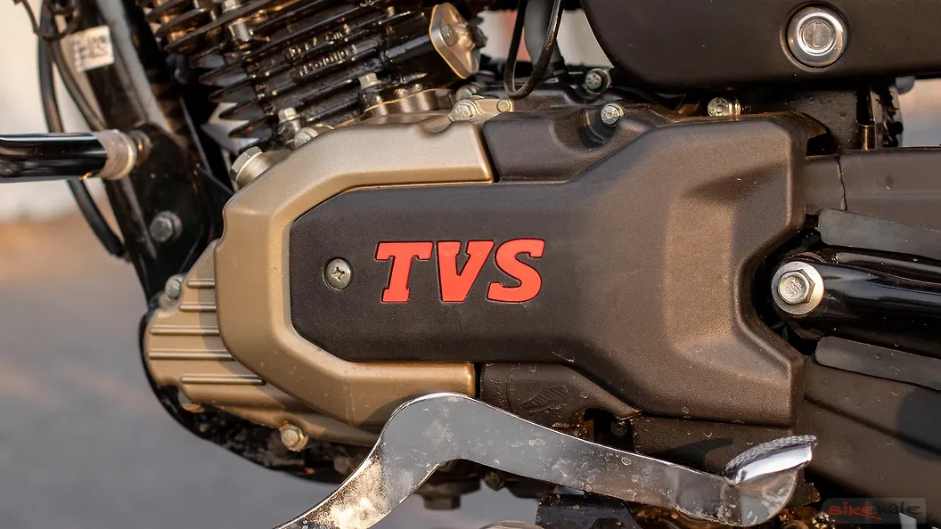 TVS Radeon Engine From Right Image – BikeWale