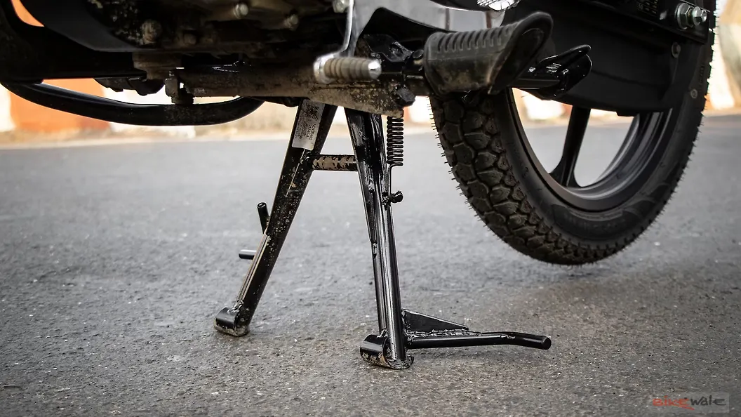 TVS Radeon Main Stand Image – BikeWale