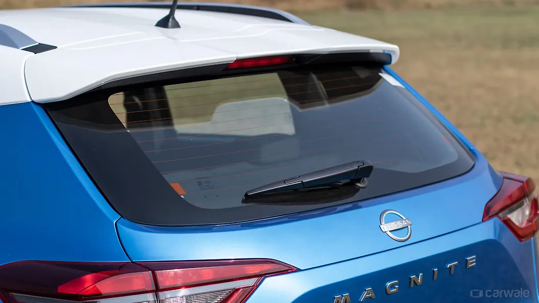 Magnite Rear Windshield/Windscreen Image, Magnite Photos in India - CarWale