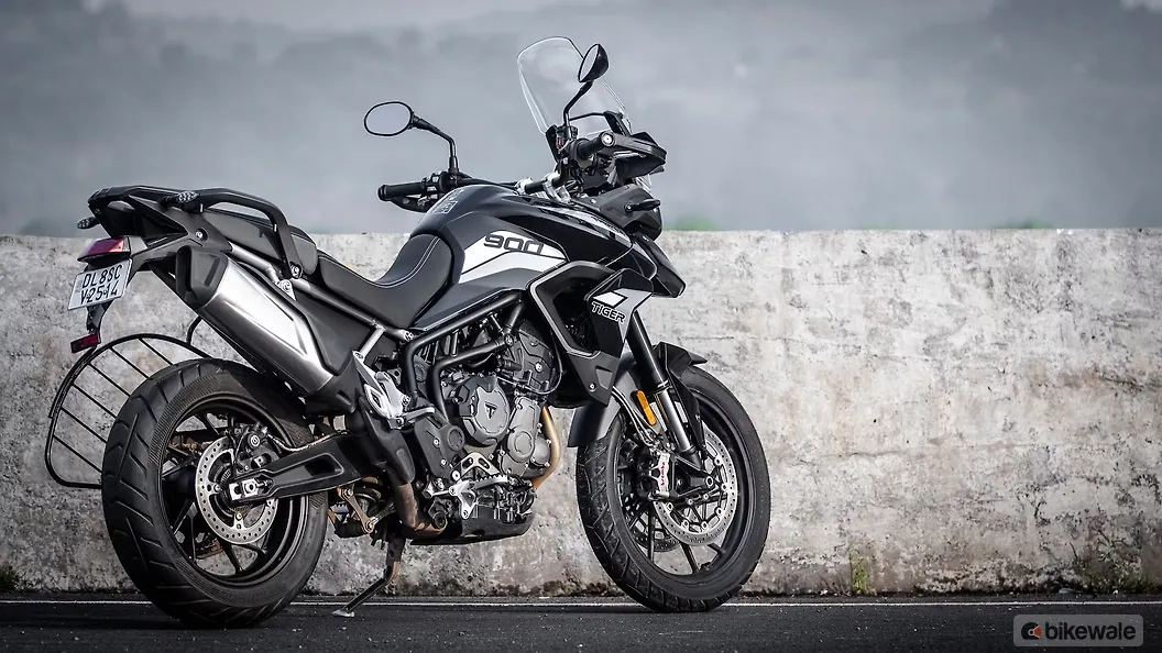 Triumph Tiger 900 [2020-2022] Right Side View Image – BikeWale