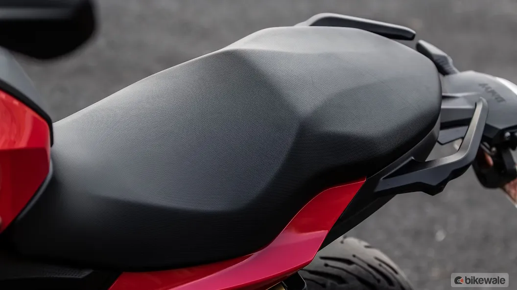 BMW F900XR [2021] Hugger Image – BikeWale