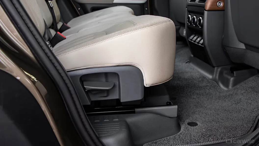 Defender [2020-2021] Second Row Seats Image, Defender [2020-2021 ...