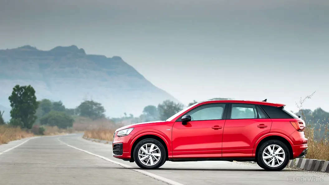 Q2 Left Side View Image, Q2 Photos in India - CarWale