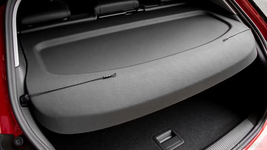 Q2 Open Boot/Trunk Image, Q2 Photos in India - CarWale