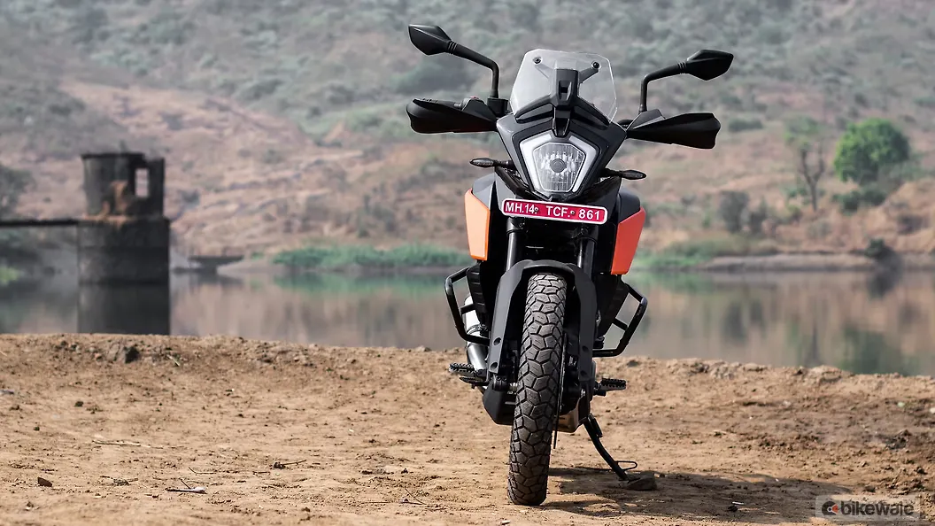 KTM 250 Adventure [2021] Left Side View Image – BikeWale