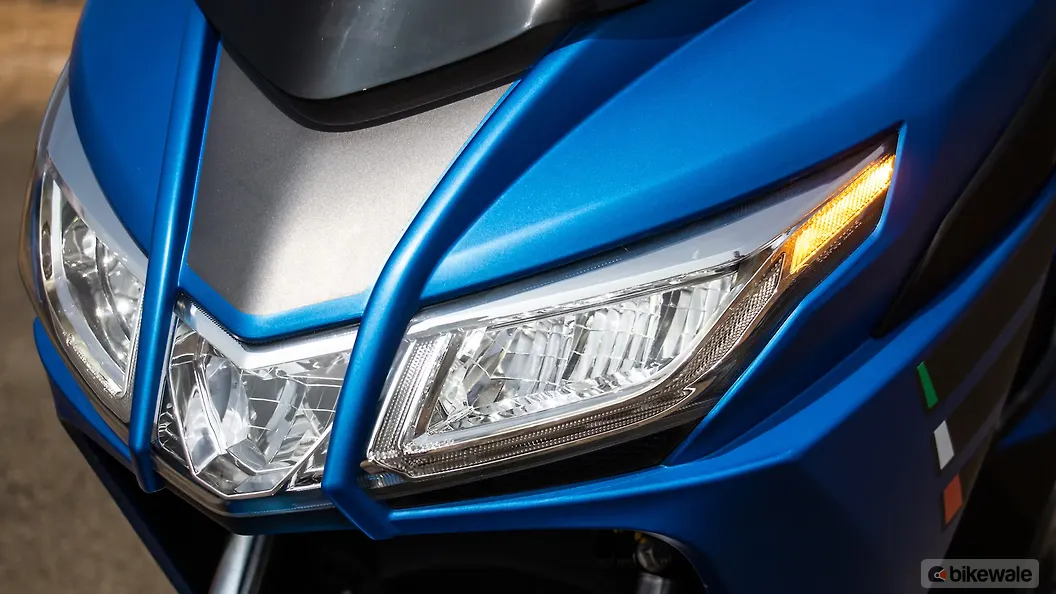 Aprilia SXR 160 Head Light Image – BikeWale