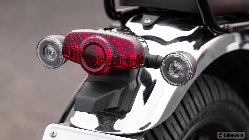 Honda Hness CB350 [2020-2022] Tail Light Image – BikeWale