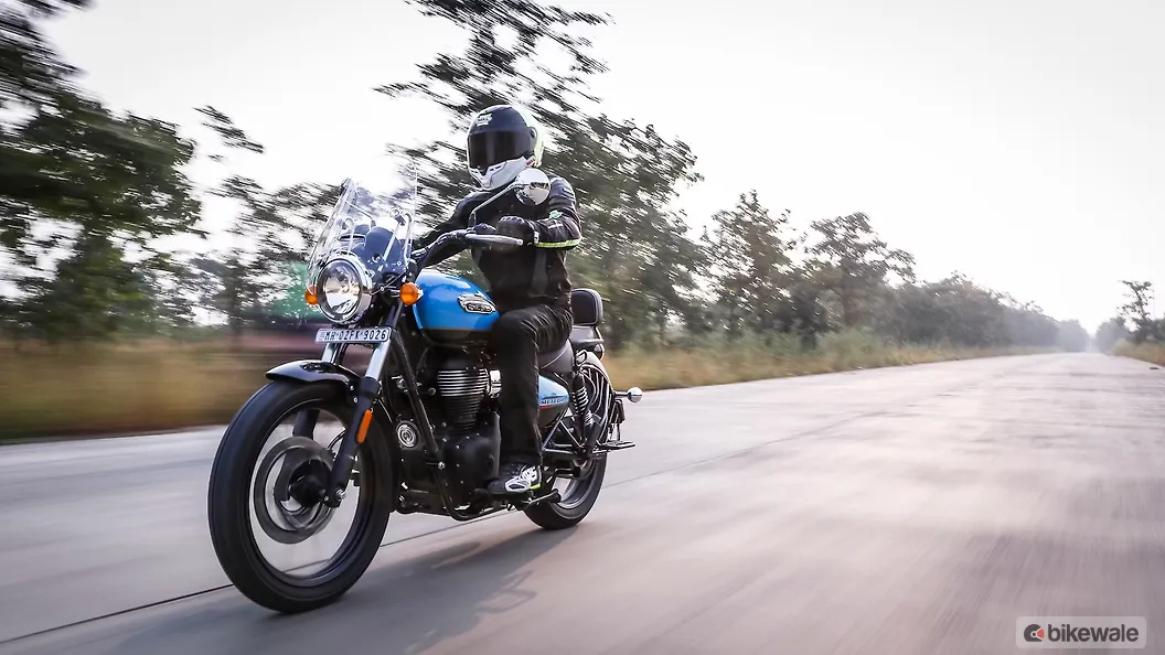 Royal Enfield Meteor 350 [2024] Front View Image – BikeWale
