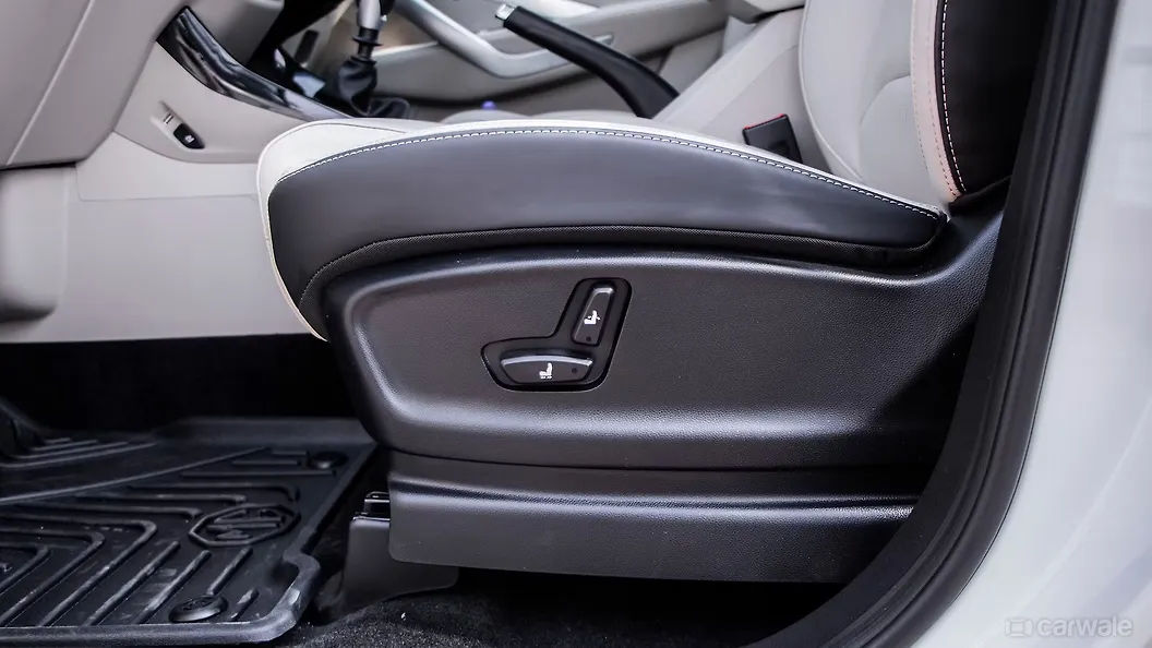 Hector Seat Adjustment Electric for Front Passenger Image, Hector ...