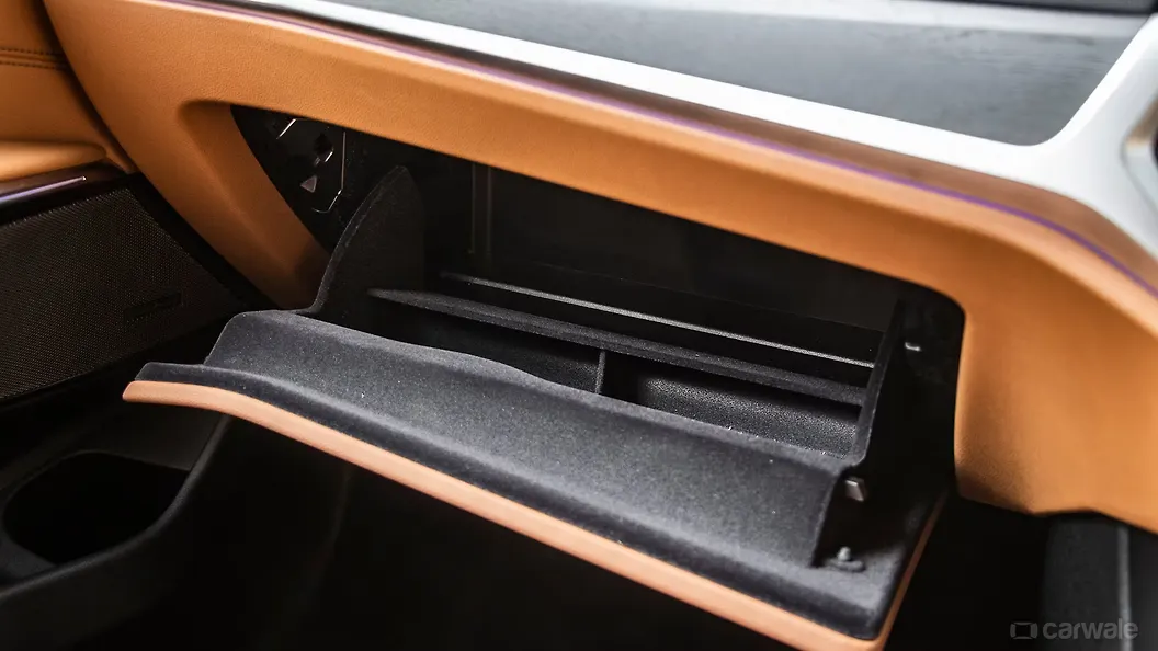 3 Series Gran Limousine Center Console/Centre Console Storage Image, 3 ...