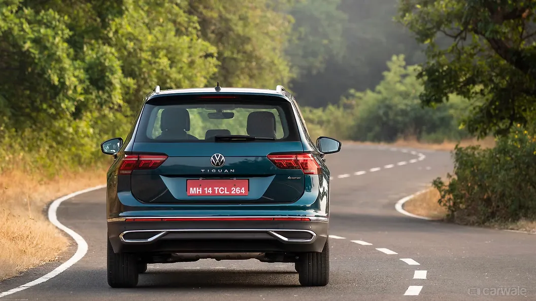 Tiguan Rear View Image, Tiguan Photos in India - CarWale