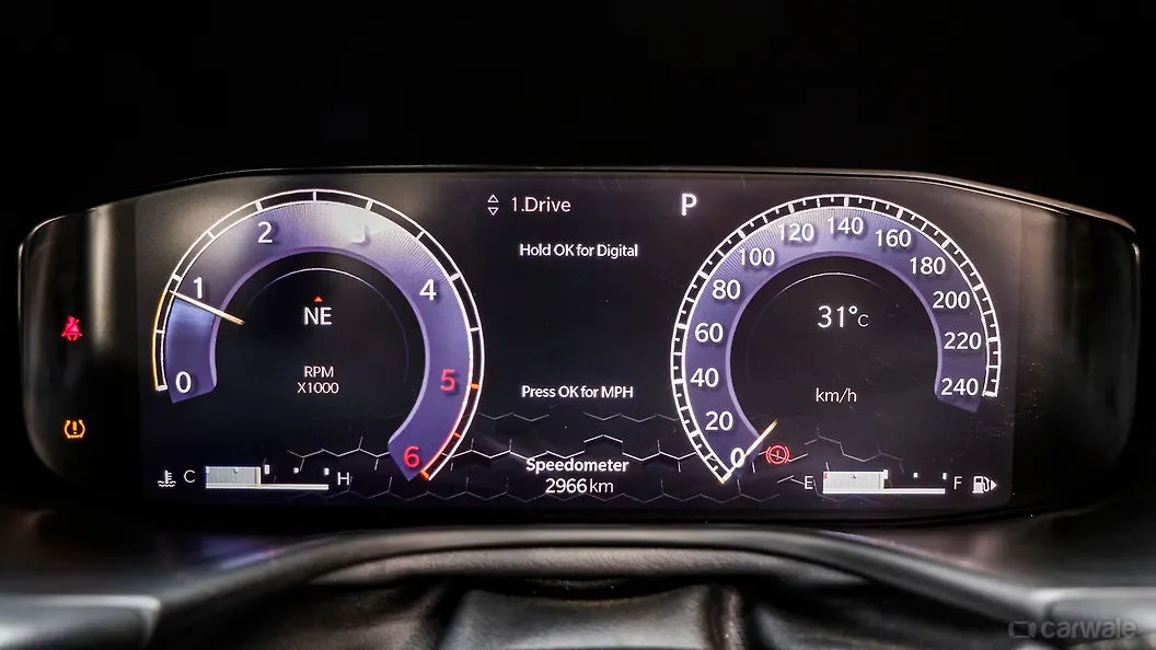 Compass Instrument Cluster Image, Compass Photos in India - CarWale