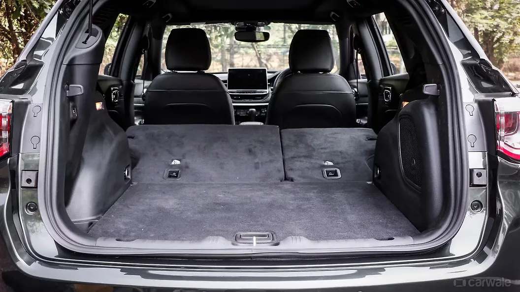 Compass Open Boot/Trunk Image, Compass Photos in India - CarWale