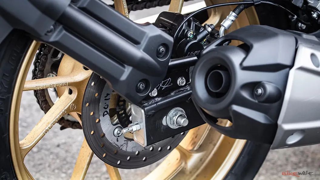 Yamaha FZ25 Rear Suspension Spring Preload Setting Image – BikeWale