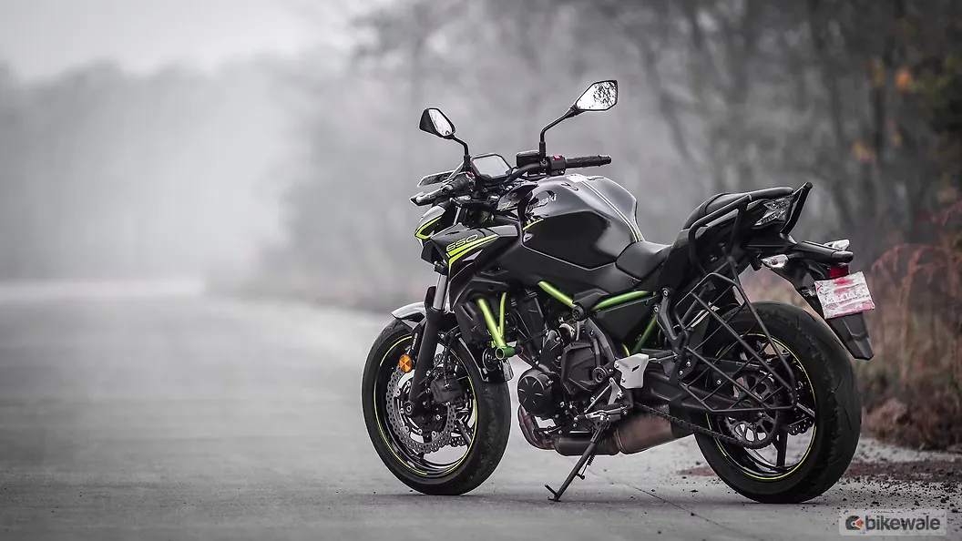 Kawasaki Z650 [2020-2021] Right Front Three Quarter Image – BikeWale