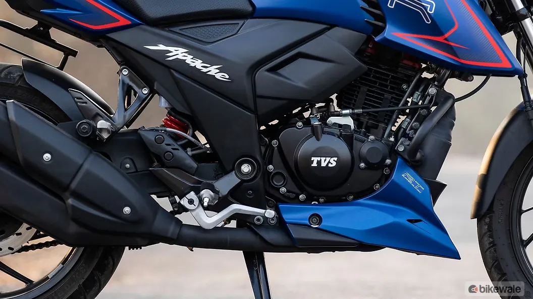 TVS Apache RTR 200 4V Engine From Right Image – BikeWale