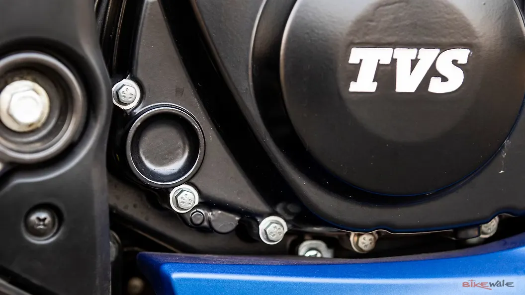 TVS Apache RTR 200 4V Engine From Right Image – BikeWale