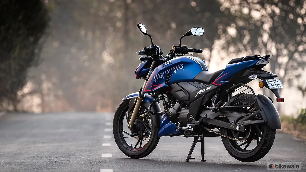 TVS Apache RTR 200 4V Right Rear Three Quarter Image – BikeWale