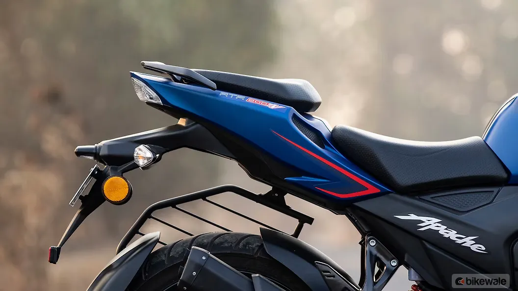 TVS Apache RTR 200 4V Rear Fender Image – BikeWale