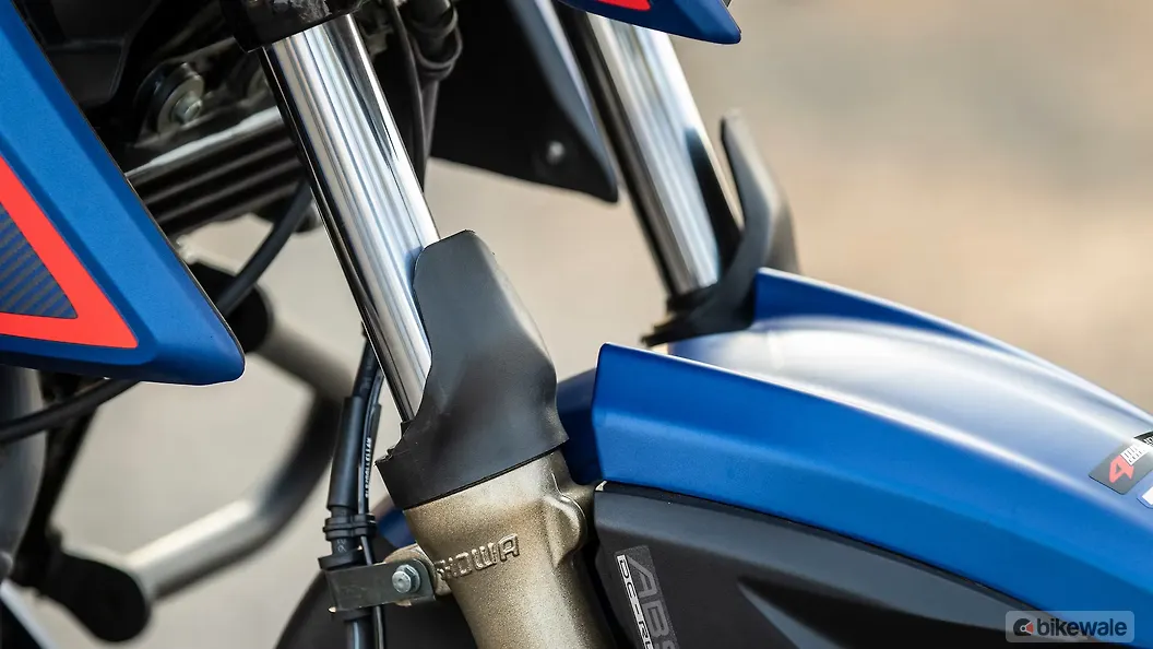 TVS Apache RTR 200 4V Fuel Tank Image – BikeWale